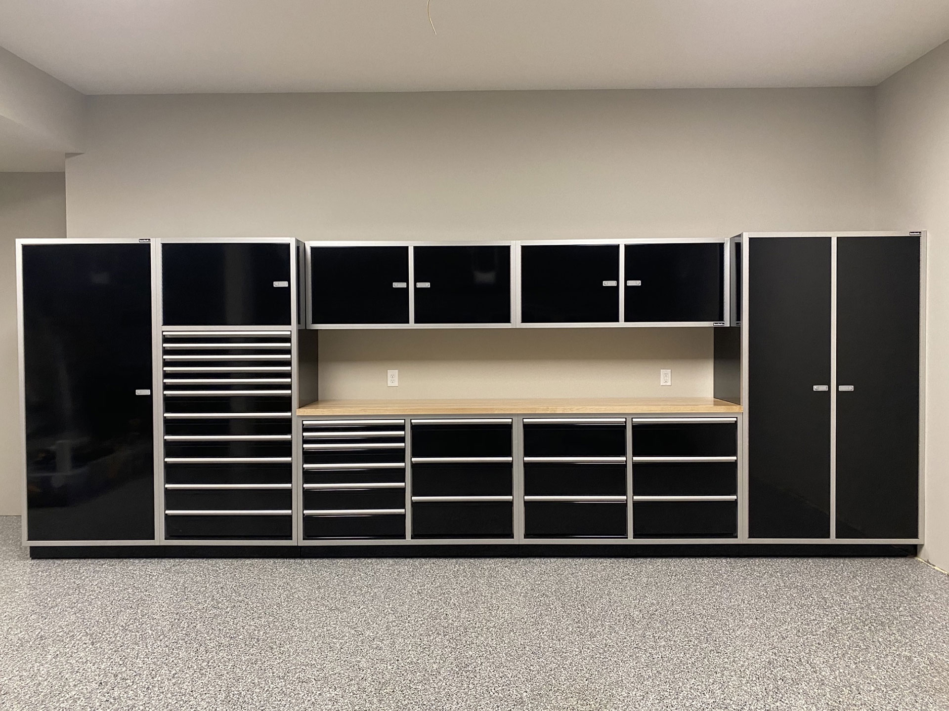 Garage Cabinets | Aluminum Cabinet Co.